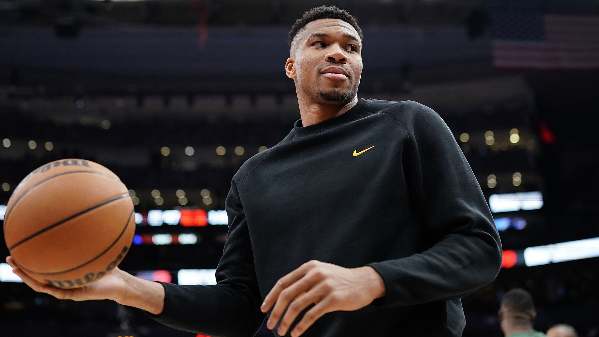 Bucks' Giannis Antetokounmpo (calf) sits out vs. Raptors | NBA.com