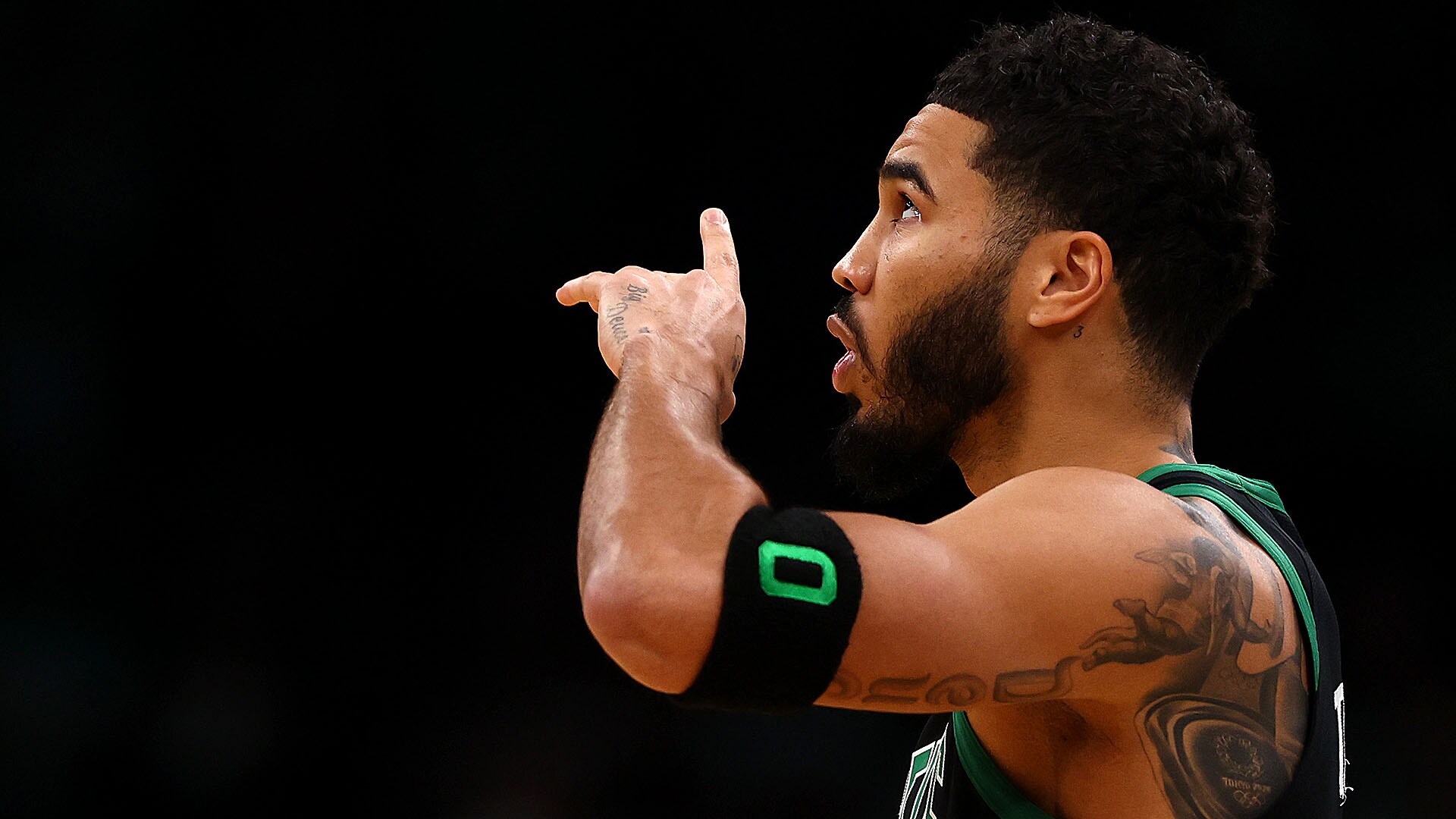 The official site of the NBA for the latest NBA Scores, Stats & News ...