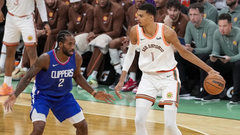 Wemby Watch: A jersey sale, a jersey fail and another tough week on the floor for Victor ...