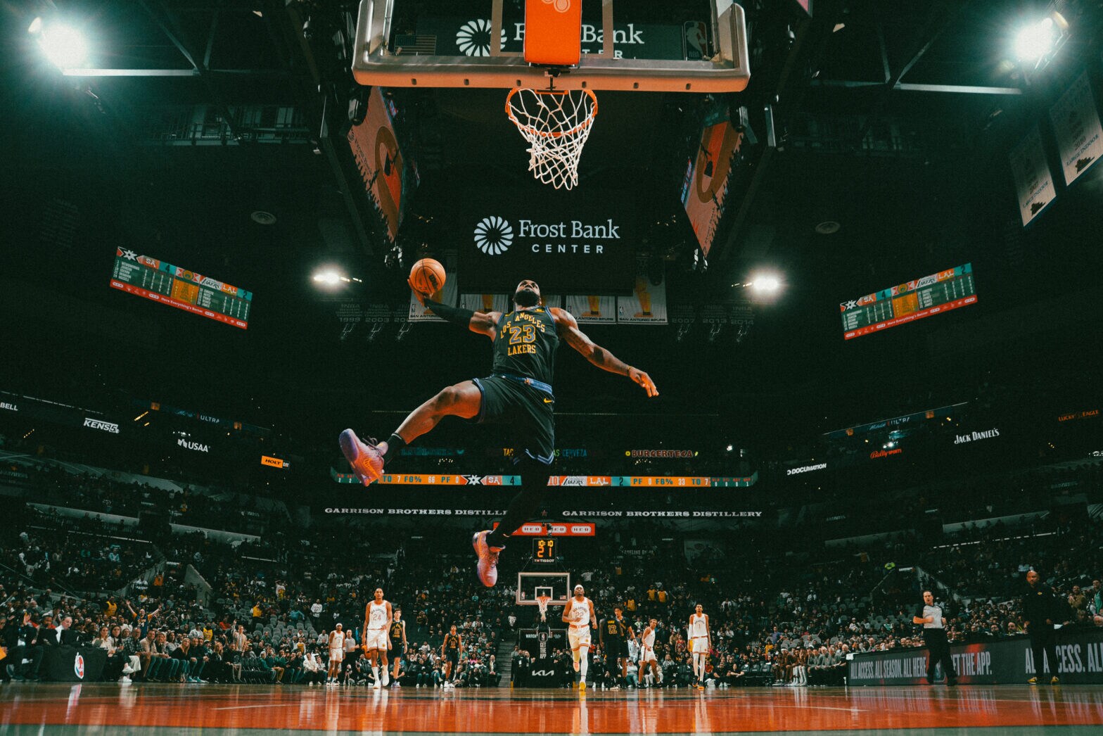 NBA Starting 5, Dec. 16: Brunson drops 50; Wemby wins vs. LeBron | NBA.com