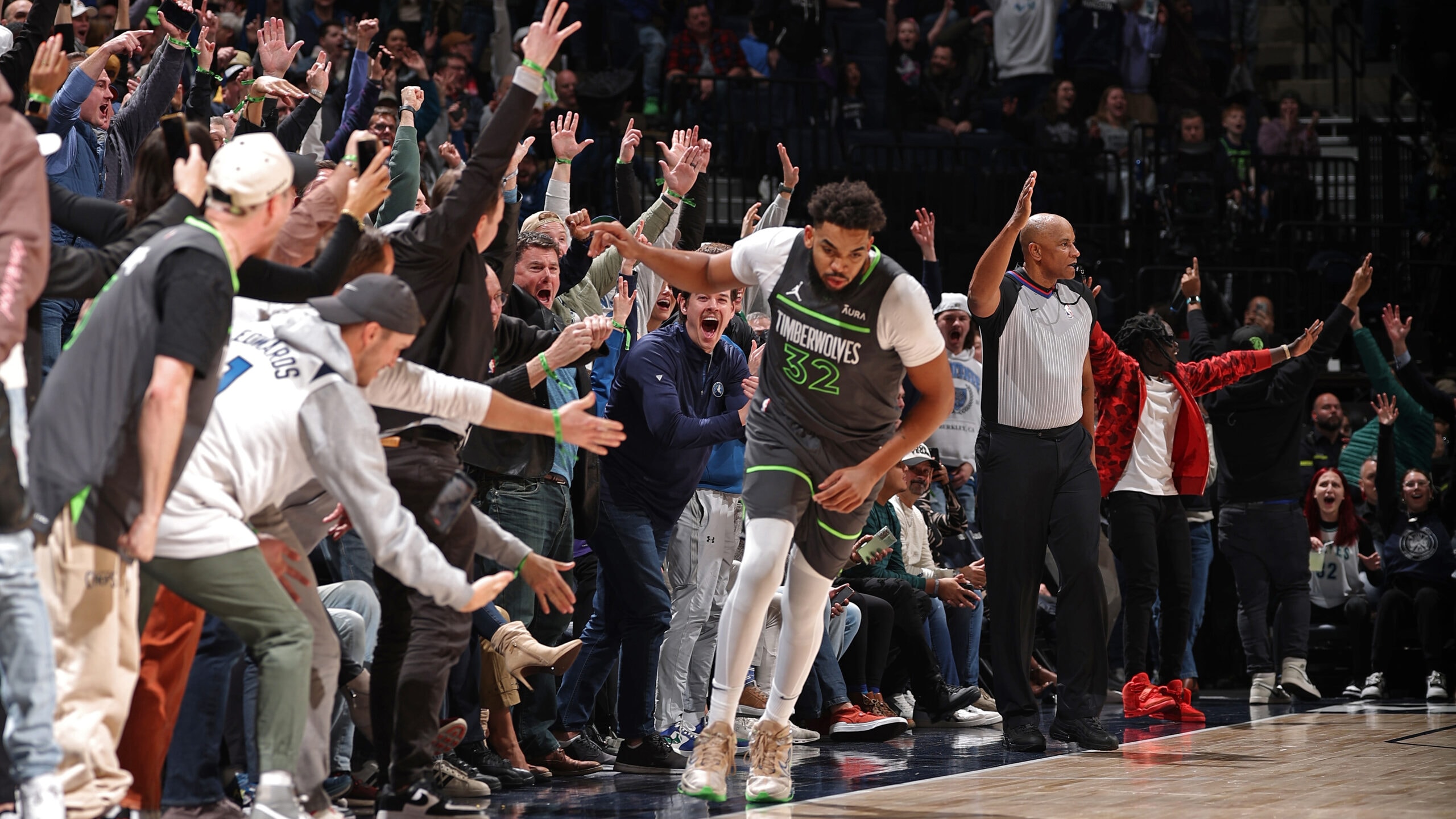 The official site of the NBA for the latest NBA Scores, Stats & News ...