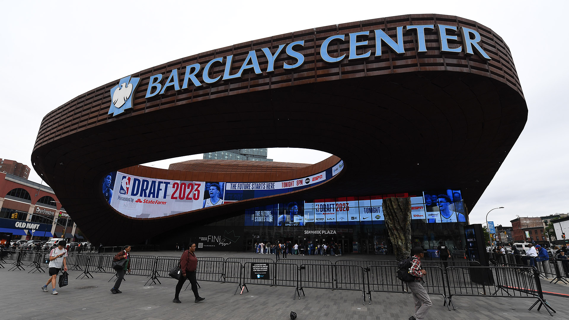 The official site of the NBA for the latest NBA Scores, Stats & News ...