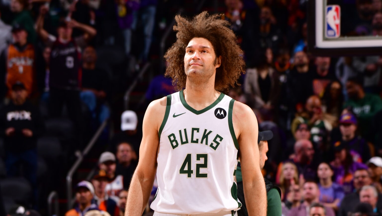 Bucks trade Robin Lopez to Kings | NBA.com