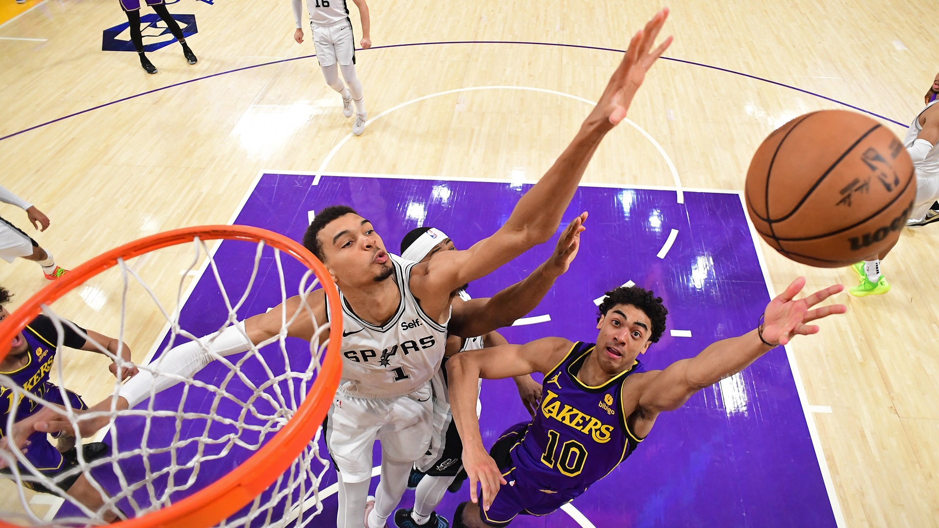 Kia Rookie Ladder: Another big month adds to Victor Wembanyama's lead ...