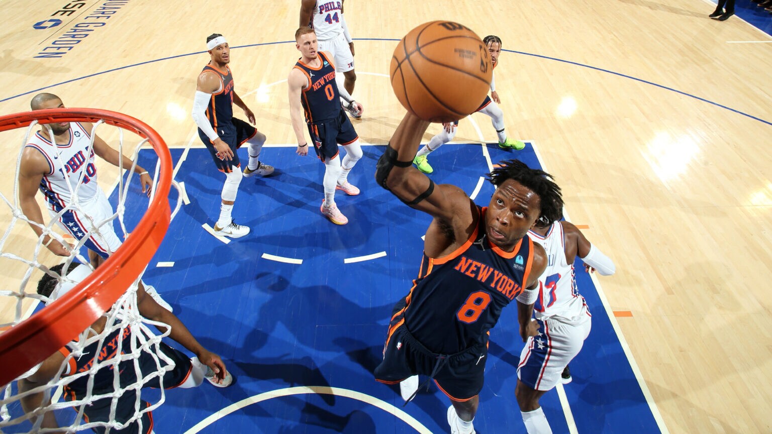 OG Anunoby returns, Josh Hart posts triple-double as Knicks roll past ...