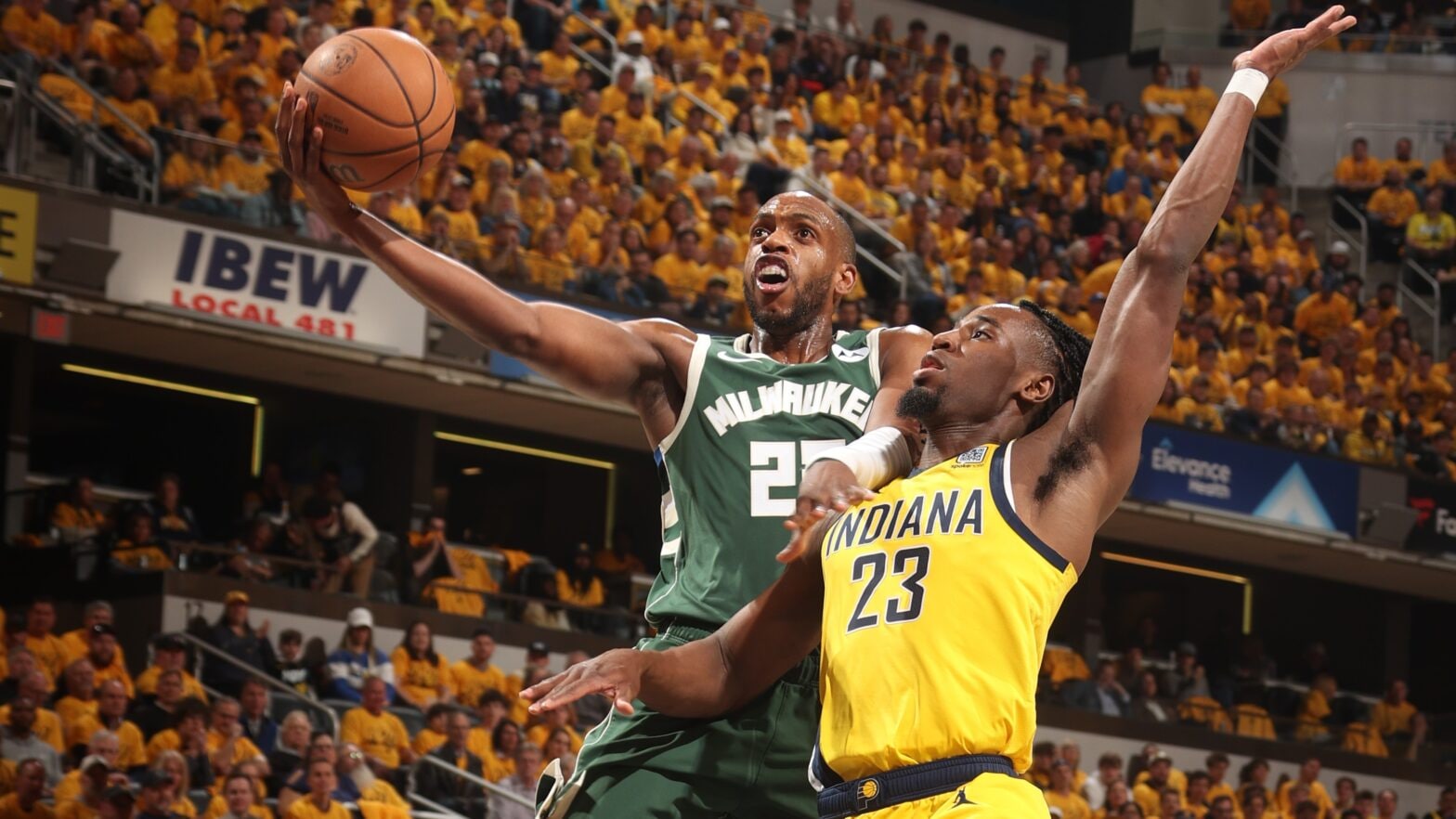 Khris Middleton (ankle) plays and scores 42 points in Bucks' Game 3 loss to Pacers | NBA.com
