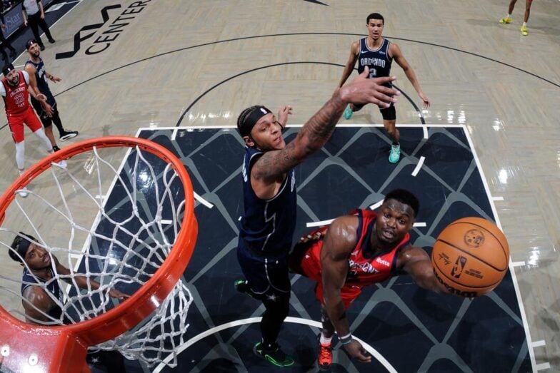 Zion Williamson, Paolo Banchero clash in battle of top picks | NBA.com