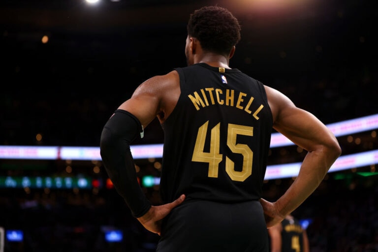 Donovan Mitchell climbing history's ranks during Cavs' playoff run ...