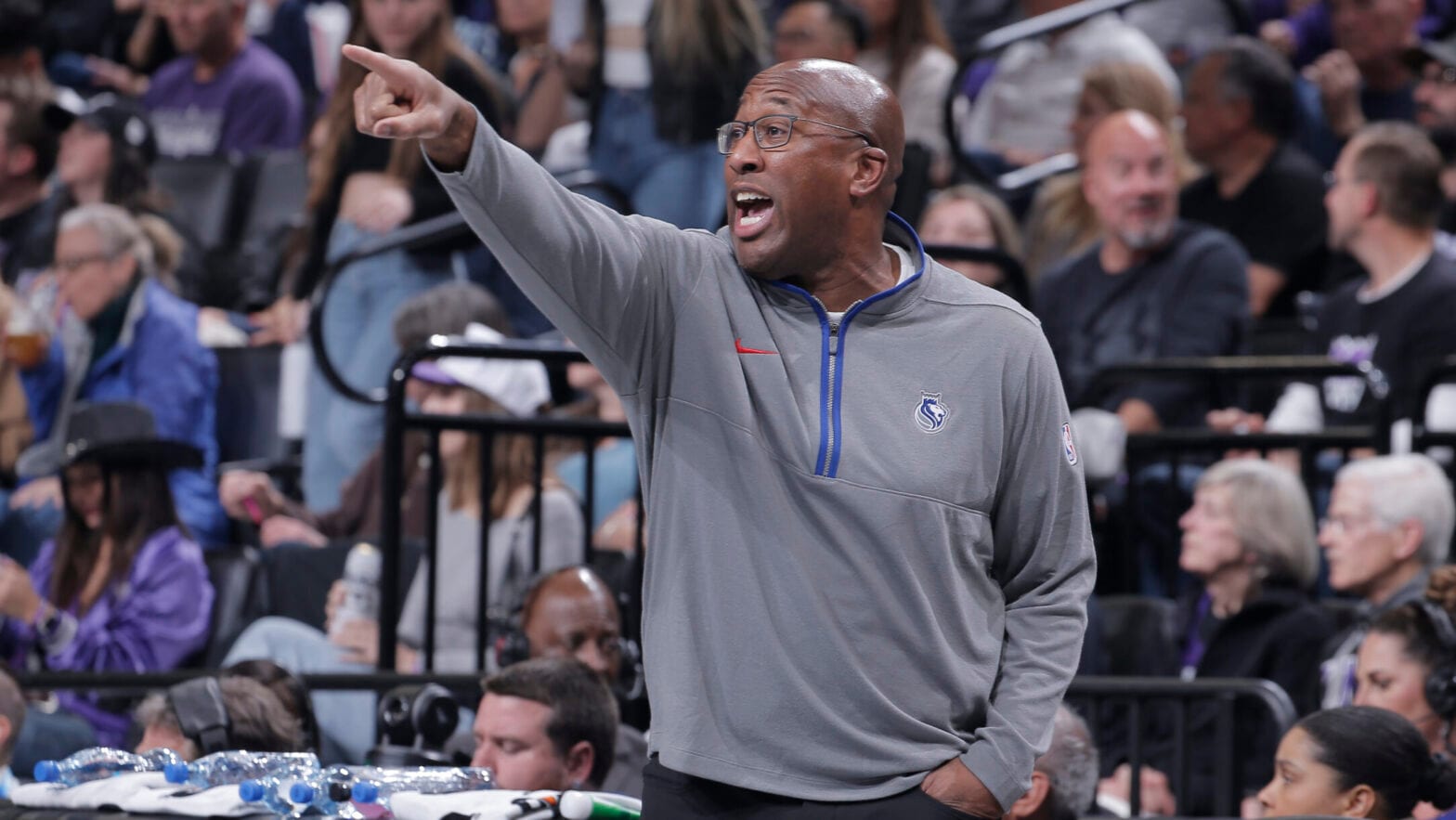 Reports: Kings extend contract of coach Mike Brown | NBA.com
