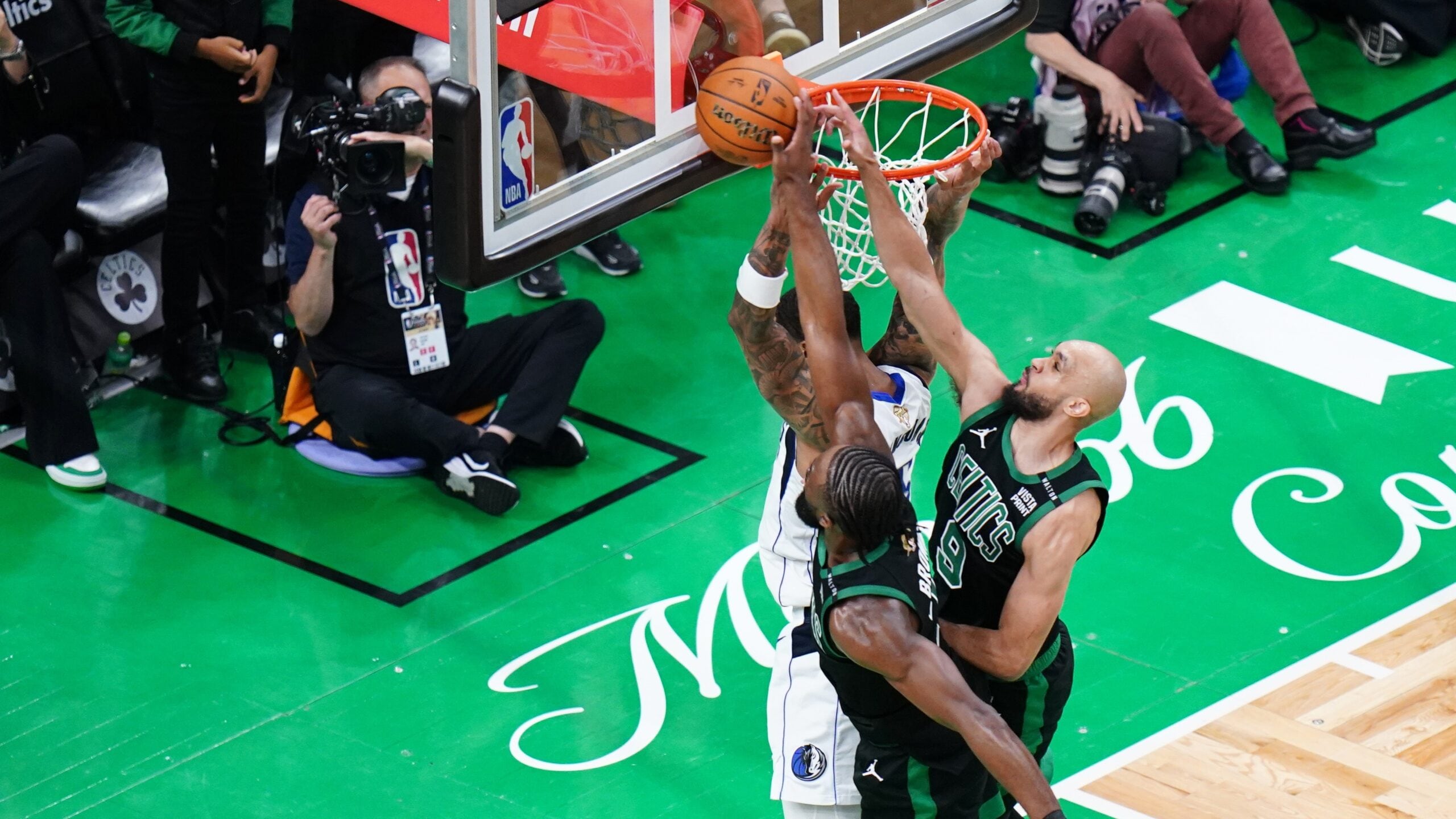 The official site of the NBA for the latest NBA Scores, Stats & News ...