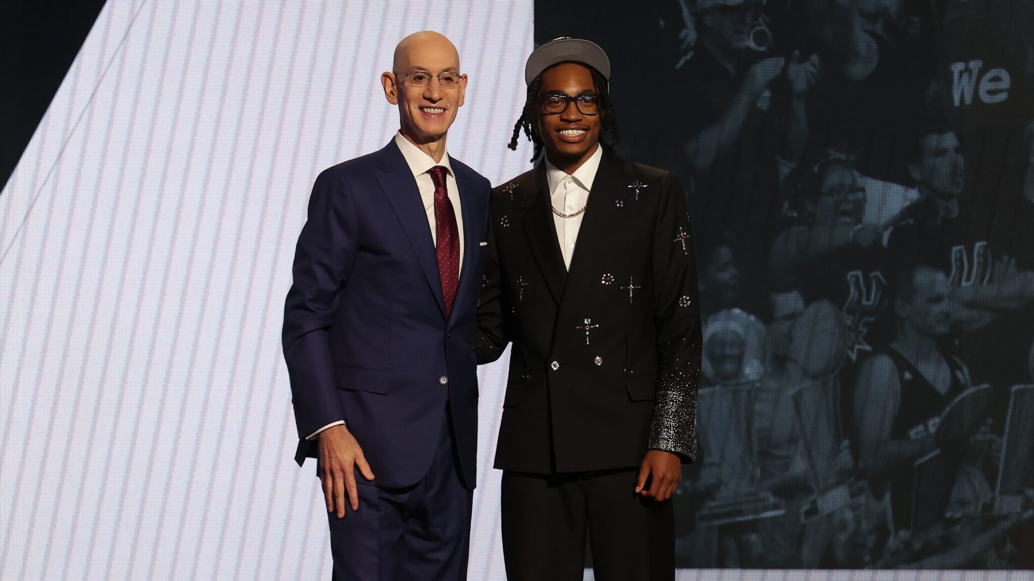 Wolves acquire rights to 8th pick Rob Dillingham from Spurs for future ...