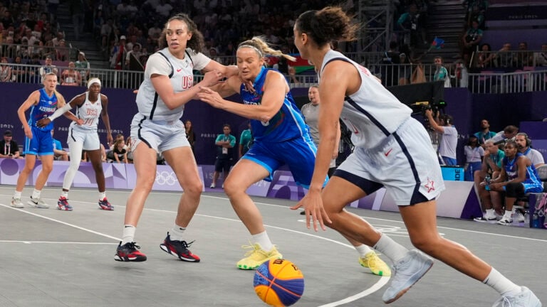 Defending champion U.S. women fall to 0-2 in 3x3 play with loss to ...