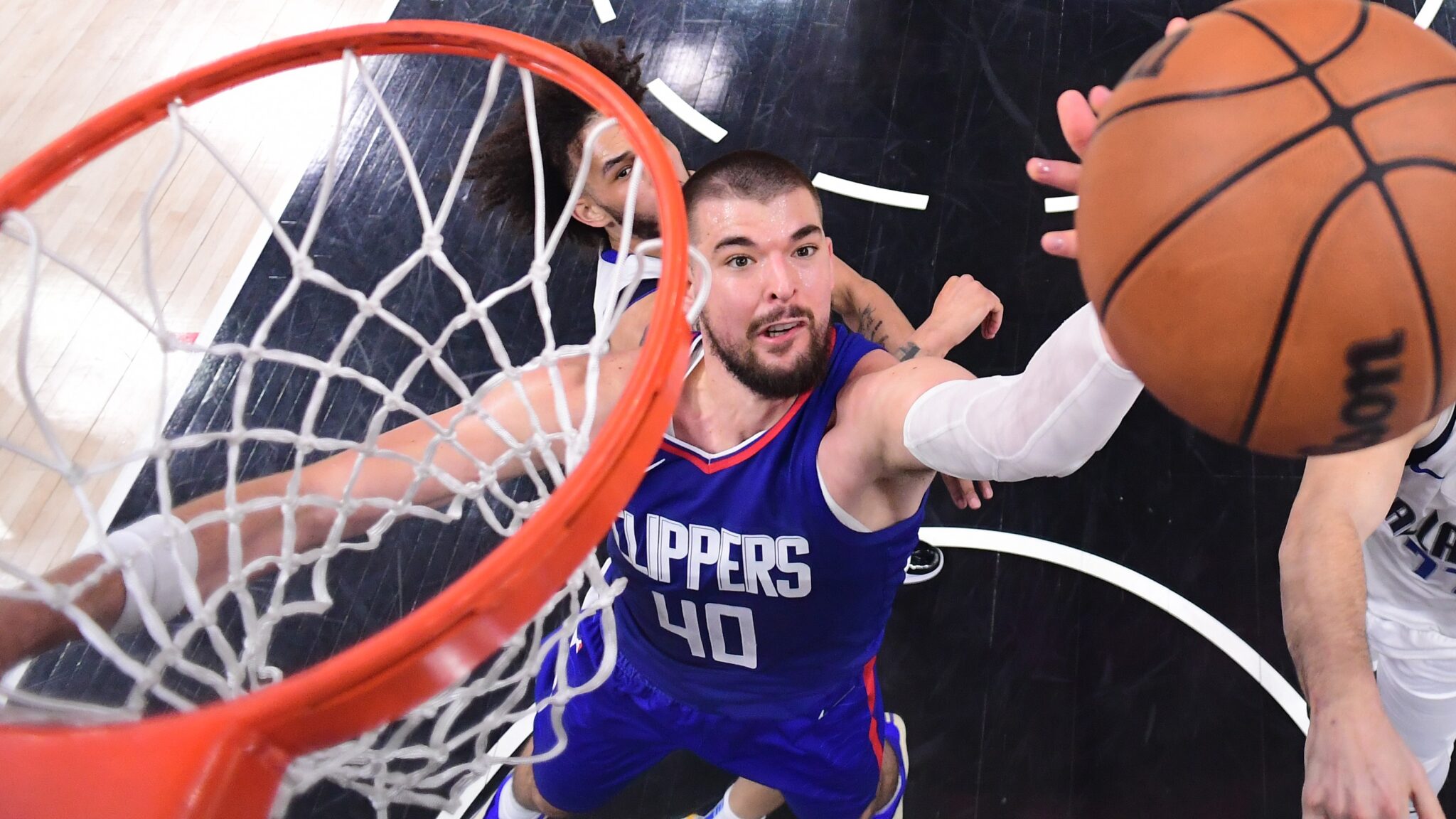 Ivica Zubac signs 3-year, $58.6 million extension with Clippers | NBA.com