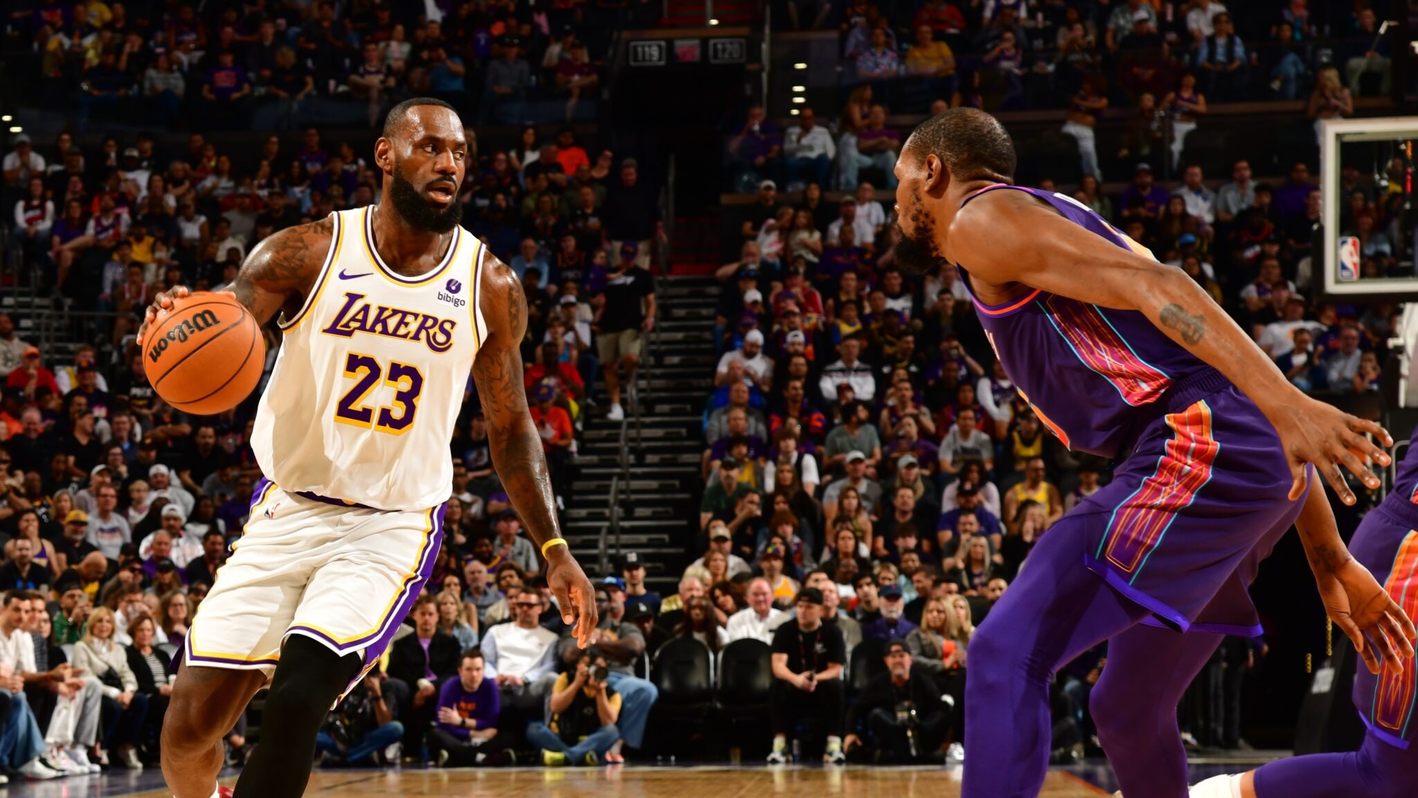 Thursday doubleheader: Contenders clash on TNT | NBA.com