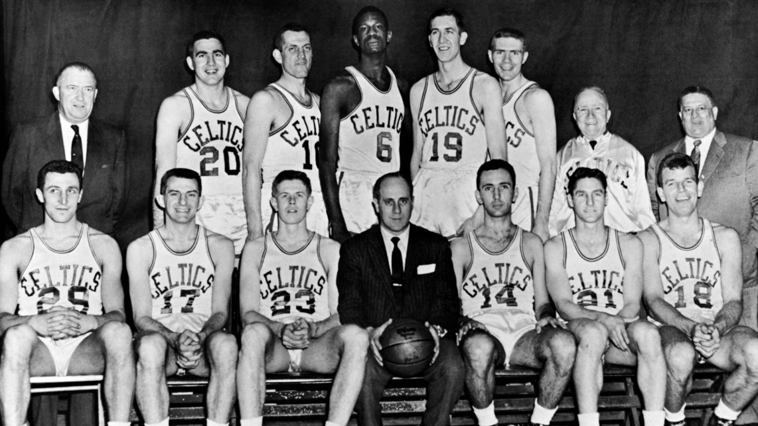 'Raising 18': All 18 Celtics championship teams | NBA.com