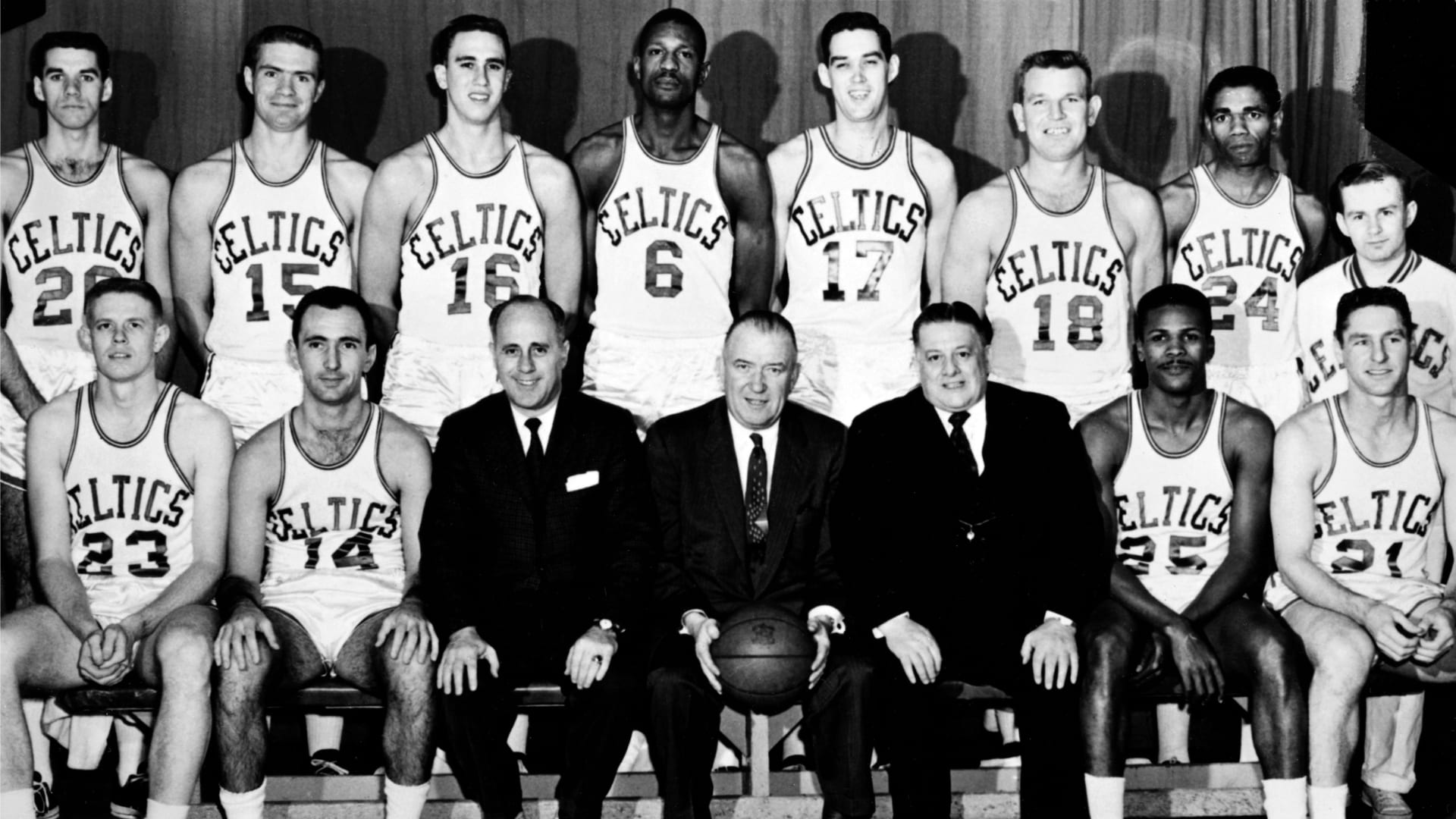 'Raising 18': All 18 Celtics championship teams | NBA.com