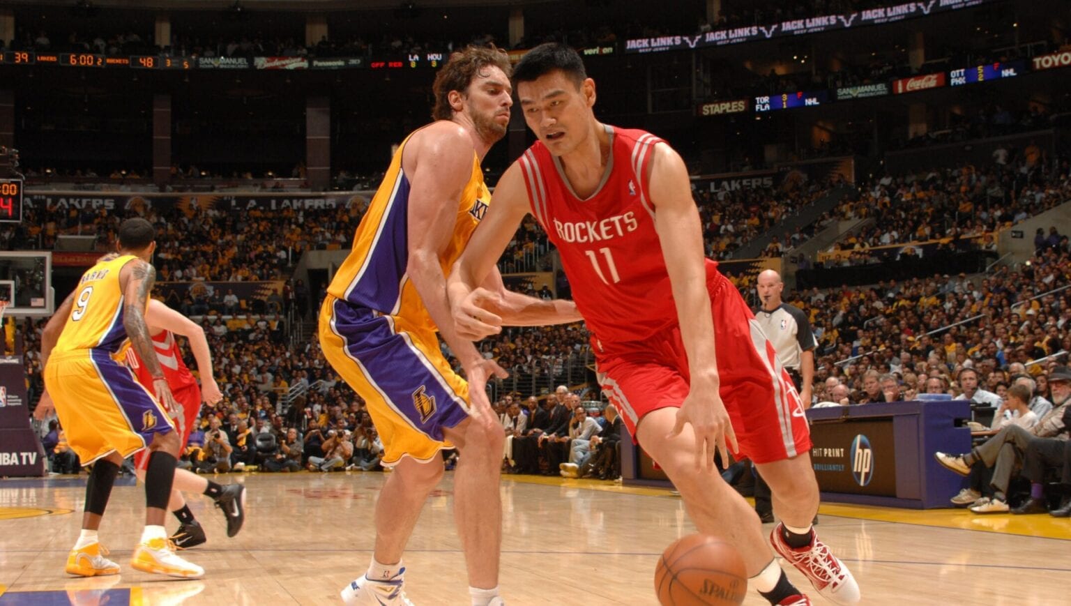 Retired numbers for the Houston Rockets | NBA.com