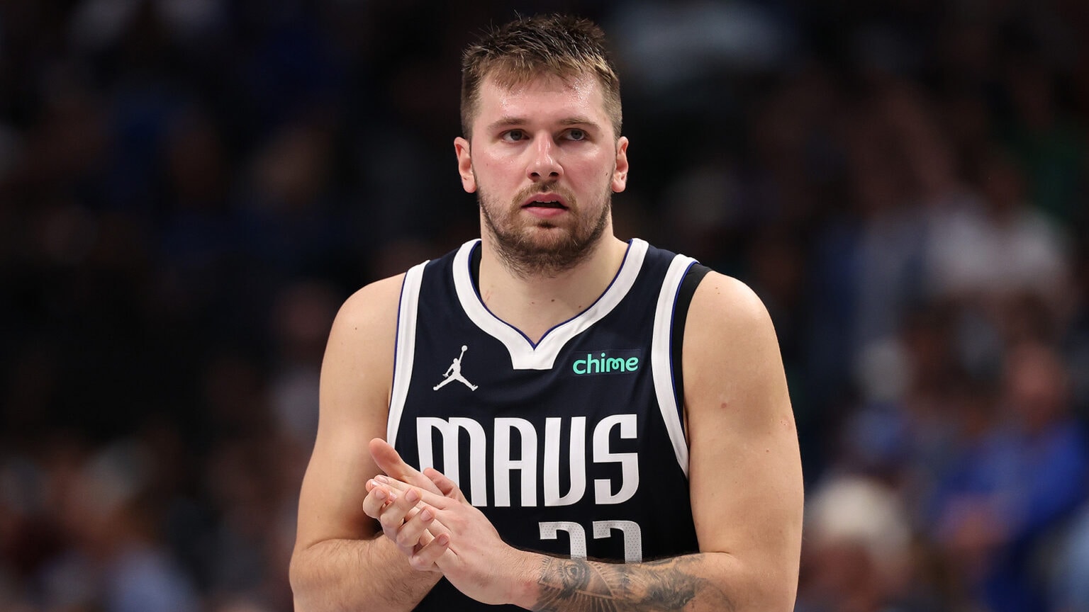 Mavs' Luka Dončić (wrist) to miss at least 1 week | NBA.com