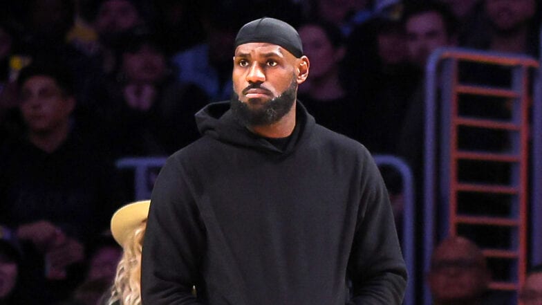 LeBron James to miss 2nd straight game with left foot soreness | NBA.com