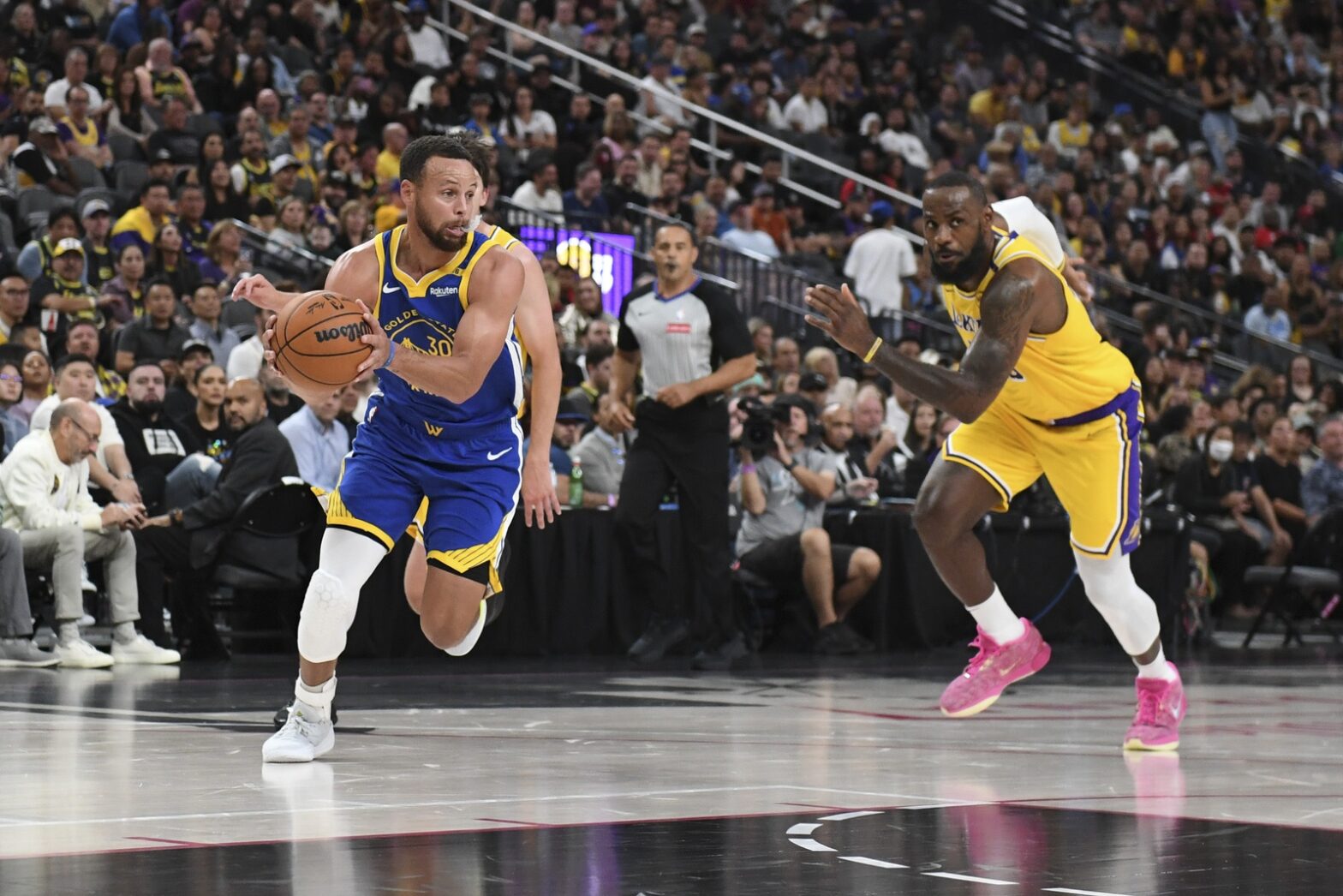 NBABet News - NBA Christmas Day Odds & Preview for 5-Game Slate | NBA.com