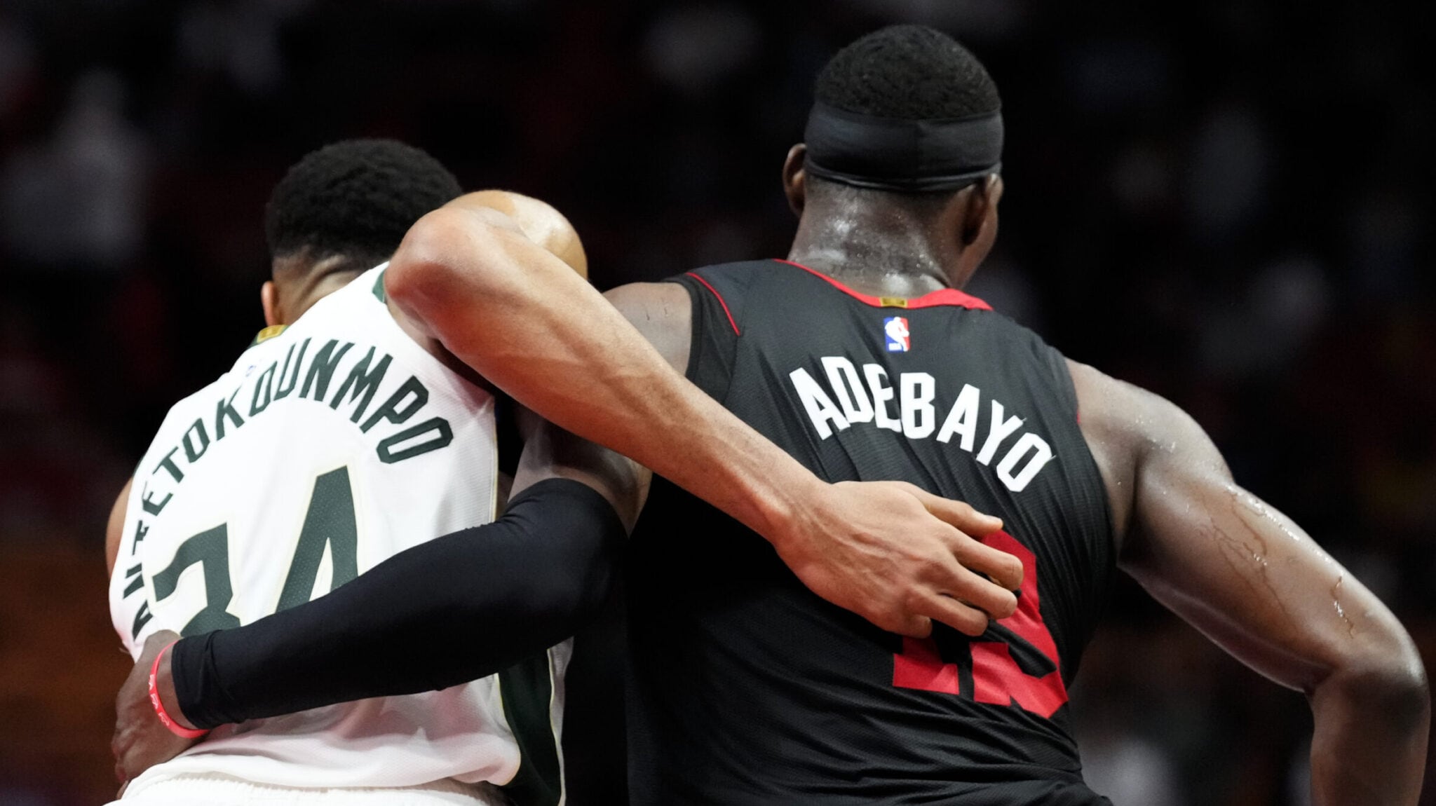 Bucks’ travel issues departing New Orleans cause delay in Thursday’s ...