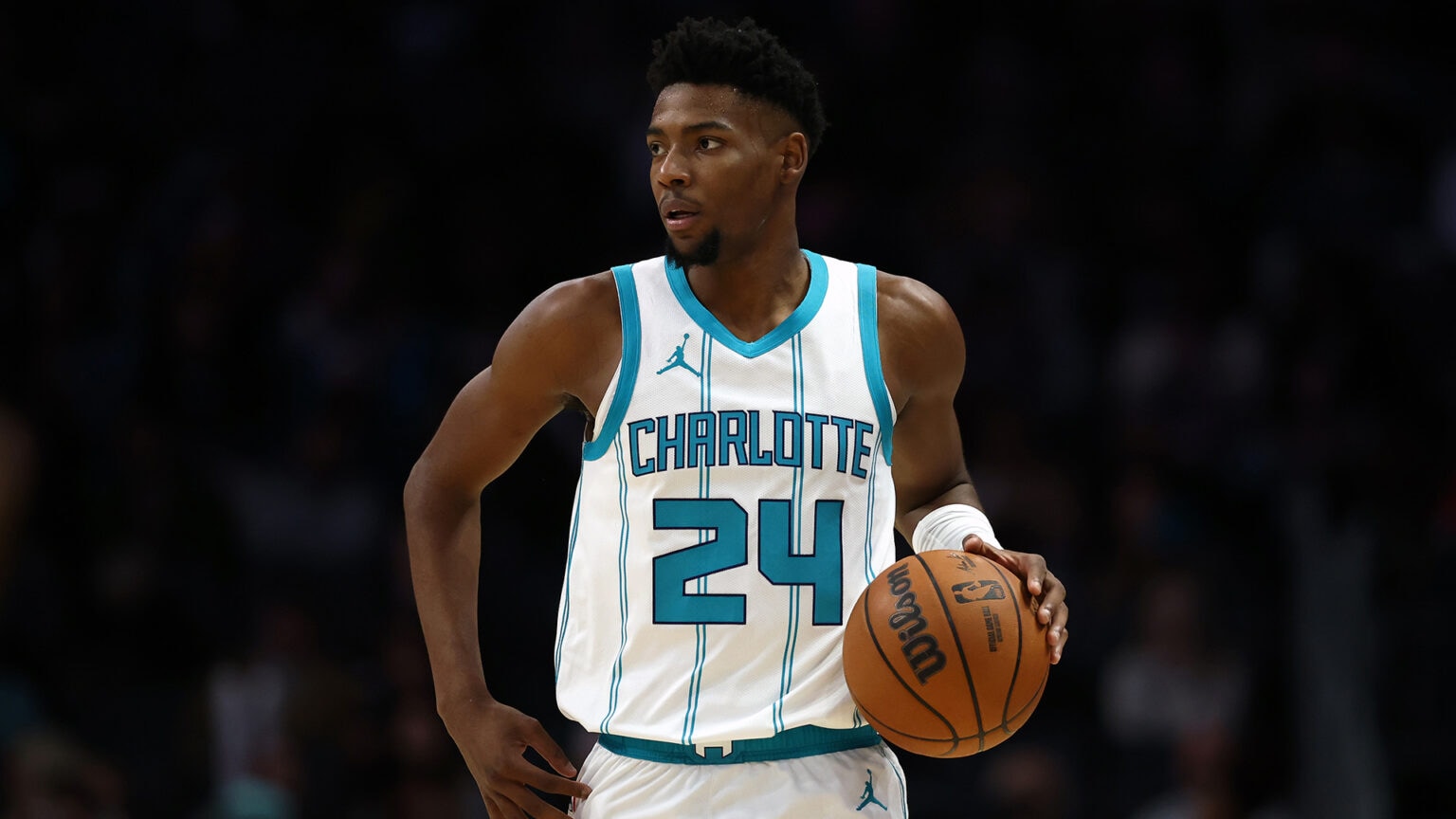 Brandon Miller out indefinitely with torn wrist ligament | NBA.com
