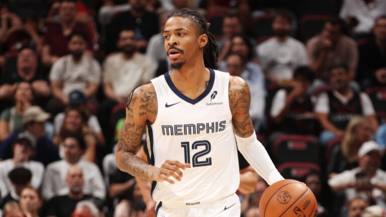 Grizzlies' Ja Morant fined $75,000 for making inappropriate gestures on ...