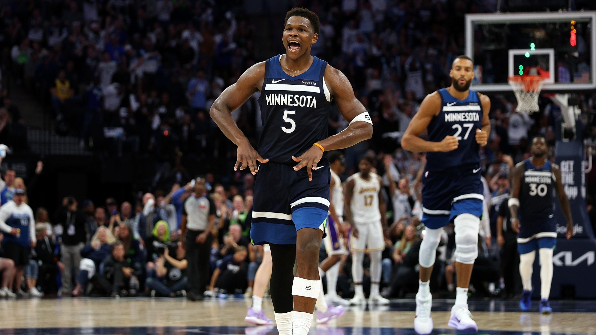 Timberwolves’ defense, tenacity driving 3-1 lead over Lakers | NBA.com