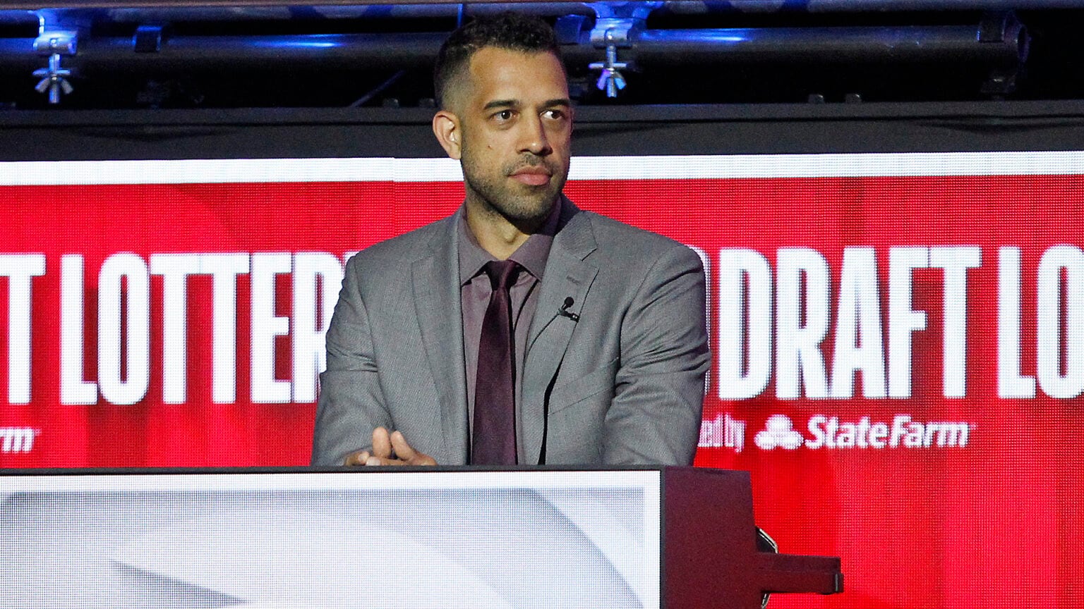 Hawks promote Onsi Saleh to GM, part ways with Landry Fields | NBA.com