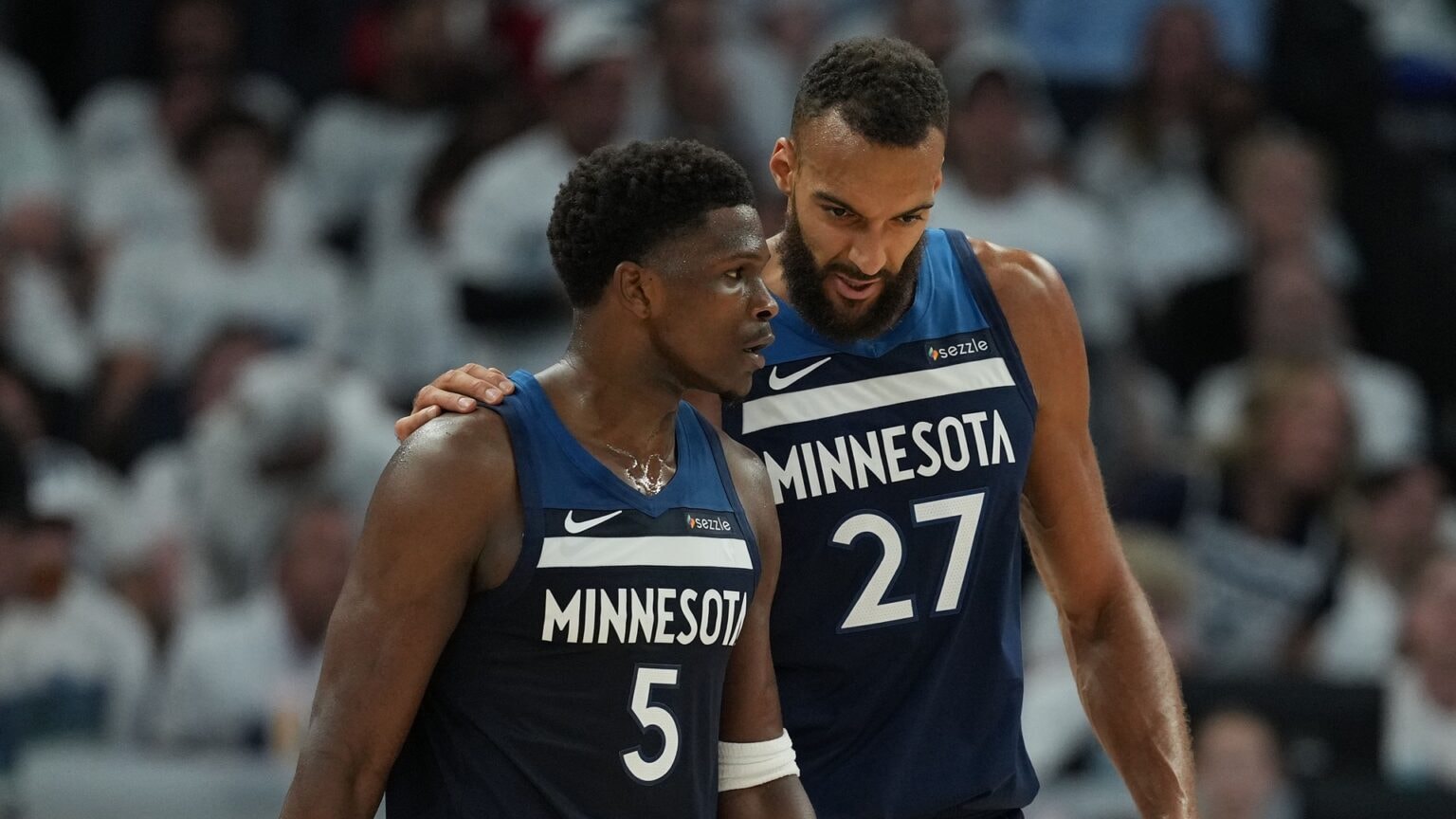 Which NBA teams have never won a championship?
