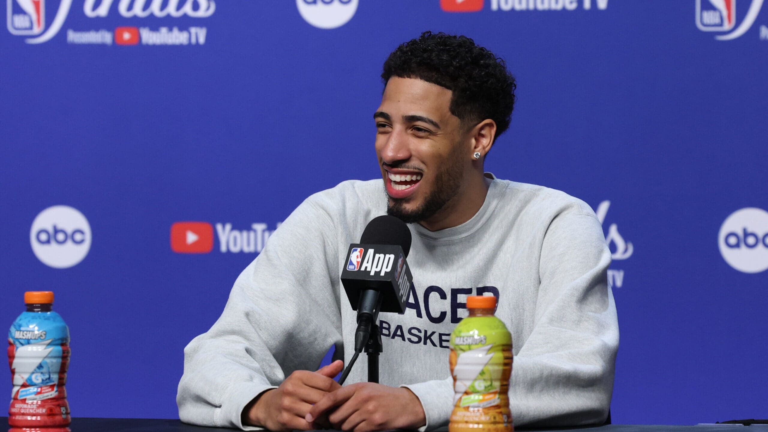The official site of the NBA for the latest NBA Scores, Stats & News ...