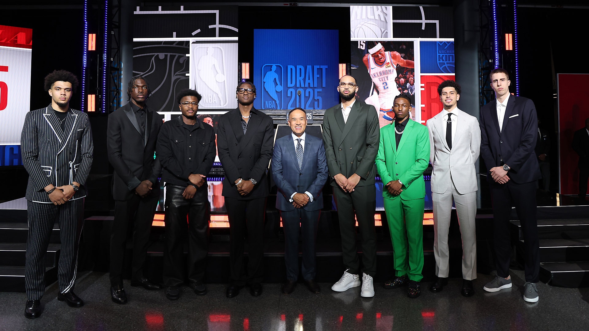 The official site of the NBA for the latest NBA Scores, Stats & News ...