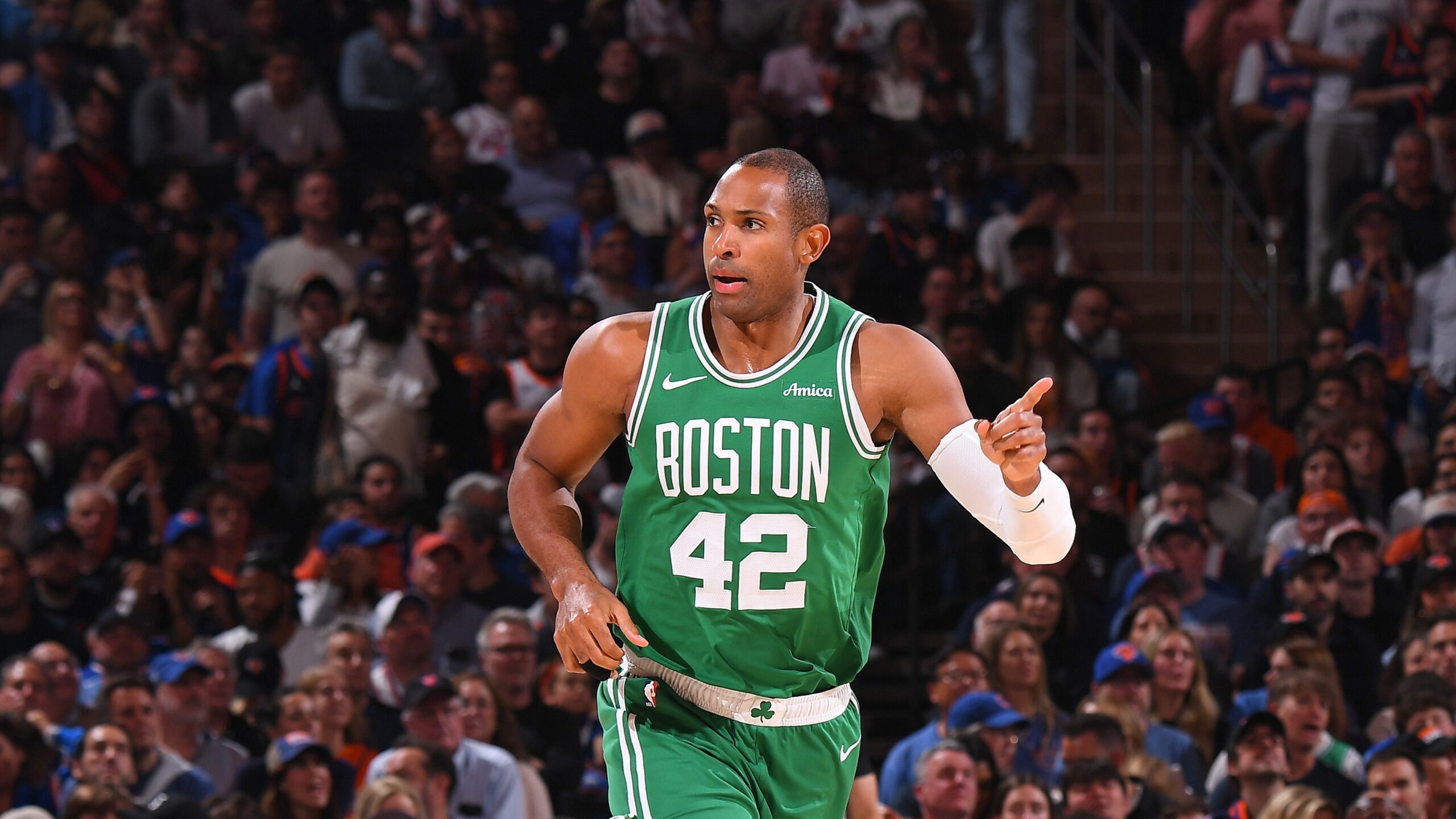 The official site of the NBA for the latest NBA Scores, Stats & News ...