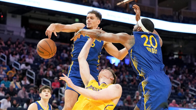 Lakers sign Summer League standout Chris Mañon to two-way contract ...