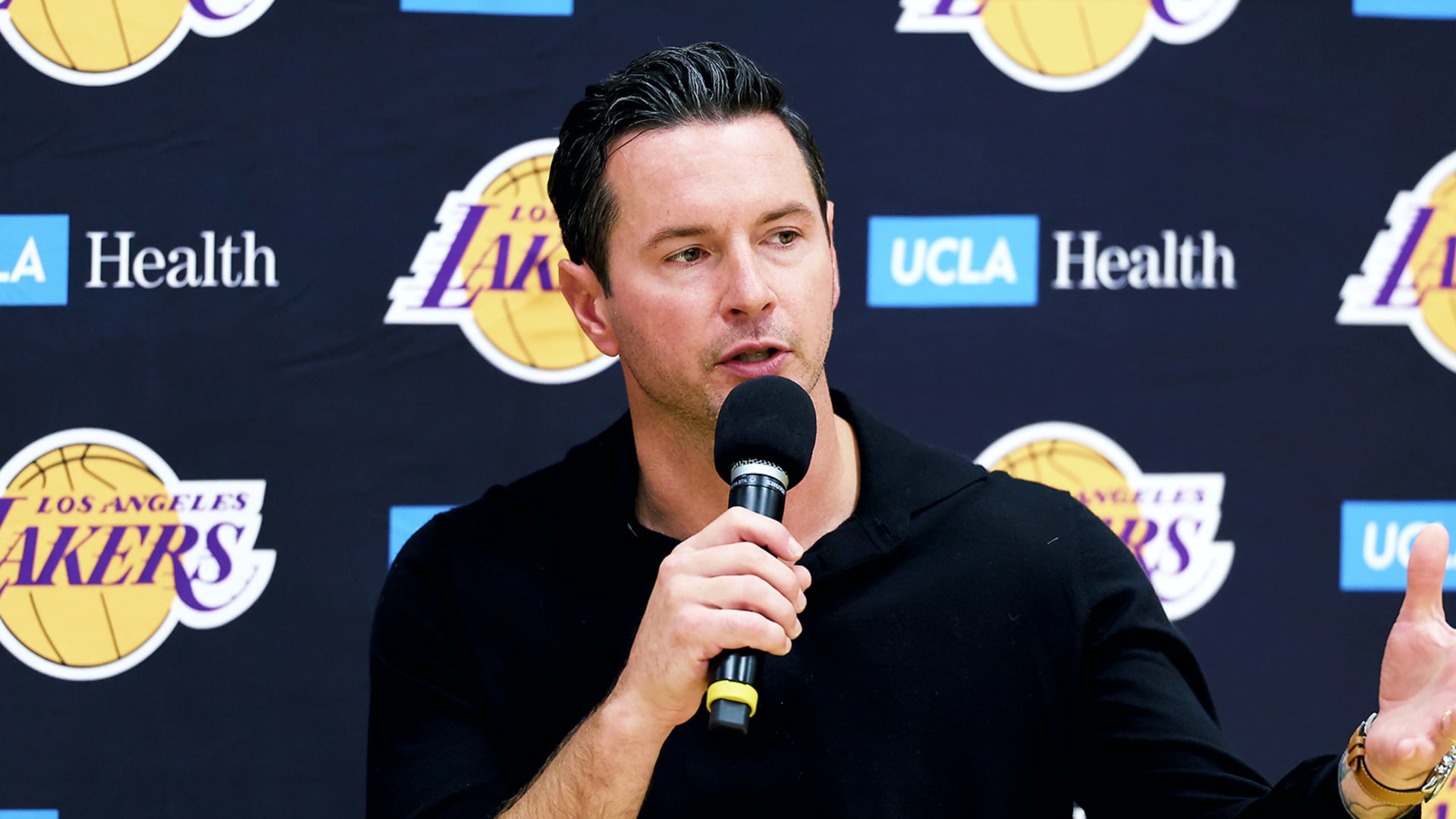 The official site of the NBA for the latest NBA Scores, Stats & News ...