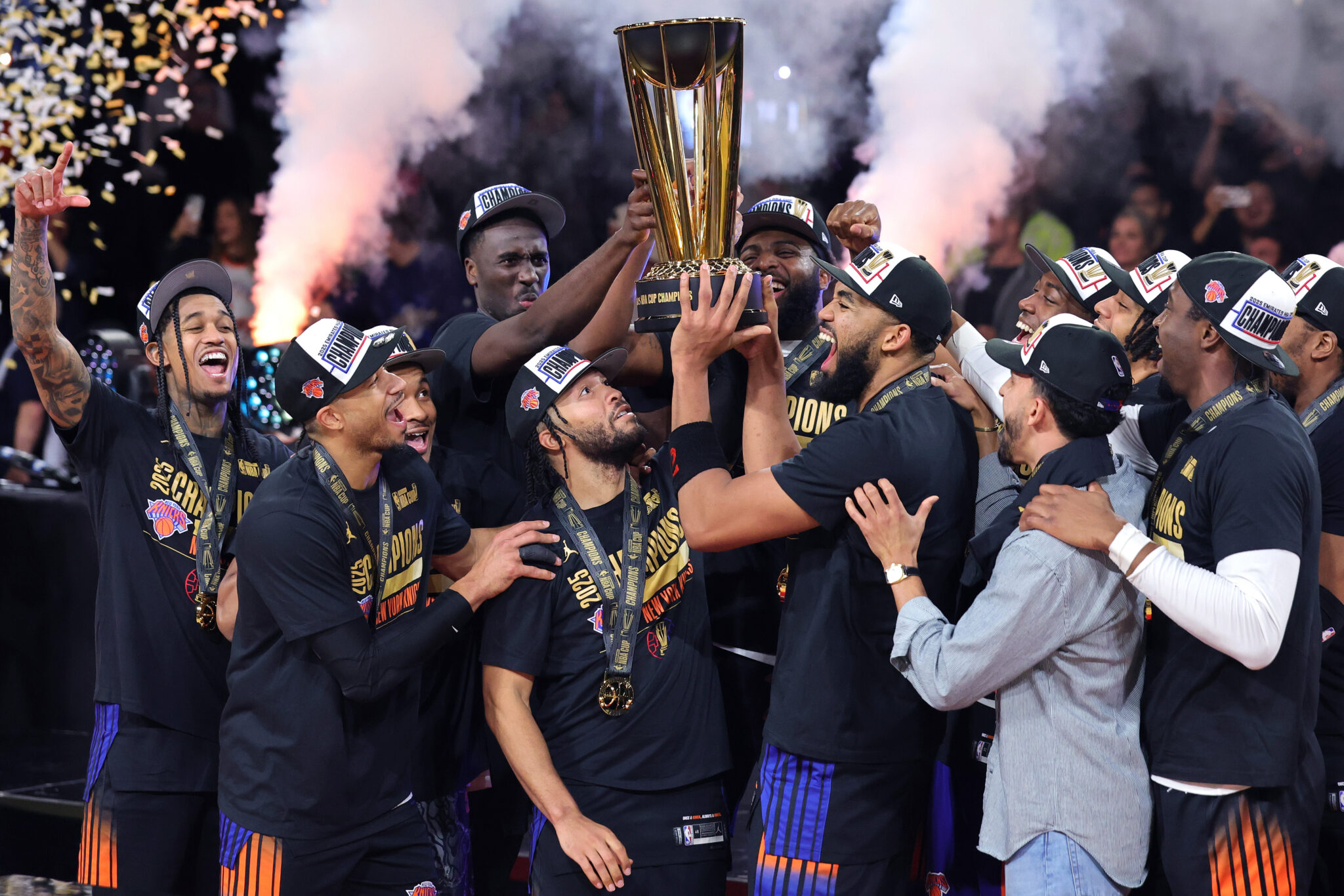 Live Updates: Knicks, Spurs battle in Emirates NBA Cup Championship