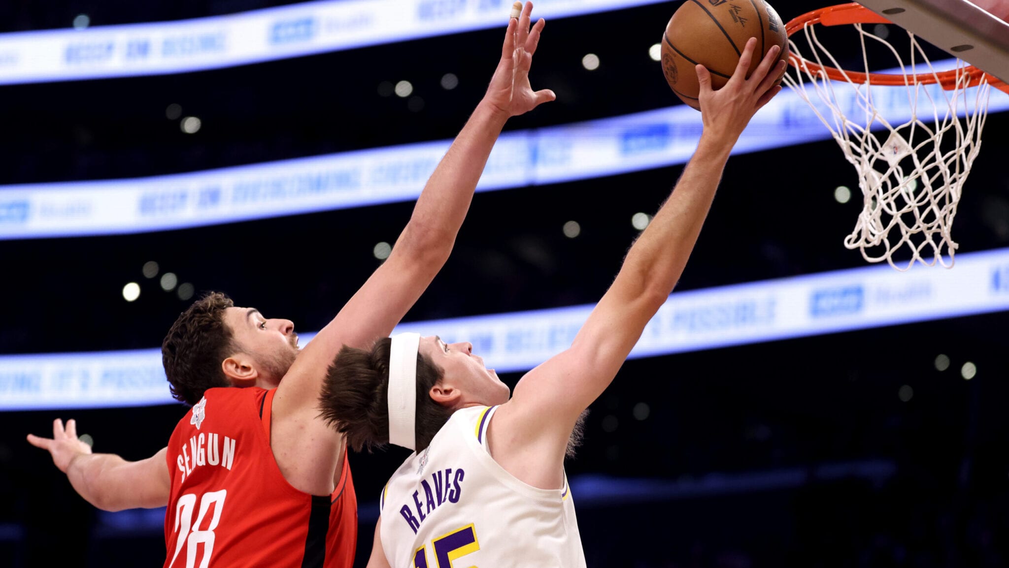 Austin Reaves will miss at least a month with calf injury | NBA.com