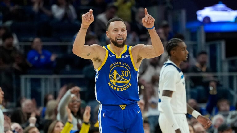 The Athletic: Steph Curry hits 100-foot shot before return to lineup ...