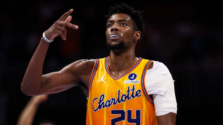NBA Fantasy: Updated High Score 100 rankings | NBA.com