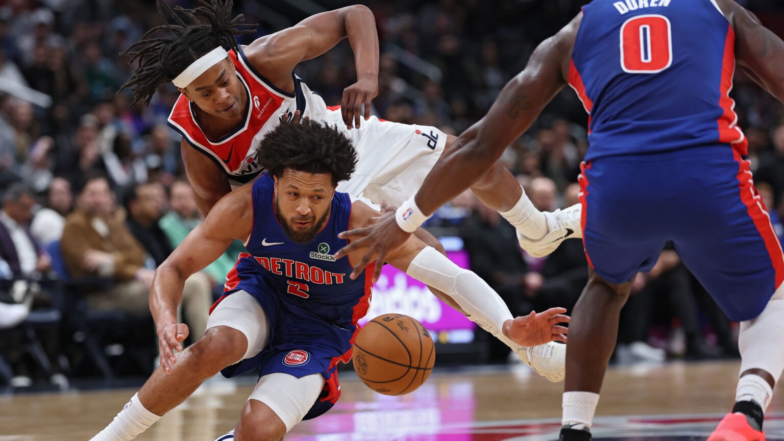 Pistons guard Cade Cunningham leaves game with back spasms | NBA.com