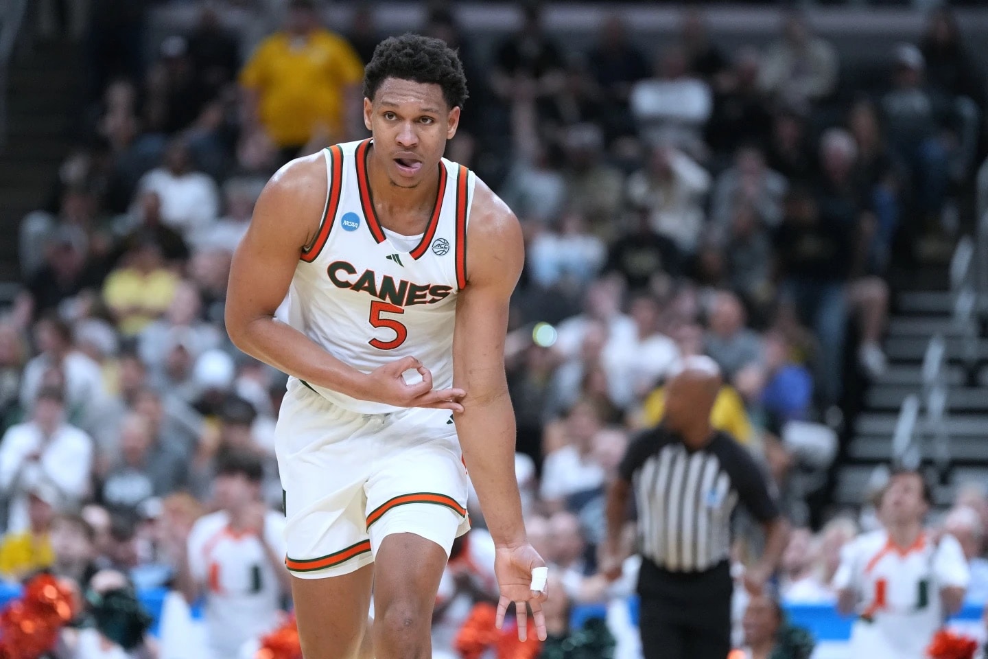 NCAA Tournament: Miami beats Missouri pulling away