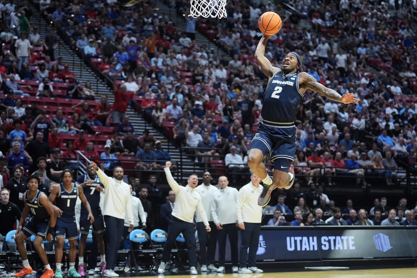 NCAA Tournament: Utah State upsets Villanova