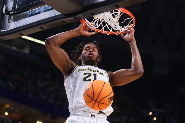 NCAA Tournament: Michigan defeats Howard