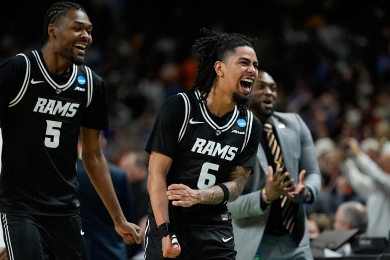NCAA Tournament: VCU stuns UNC