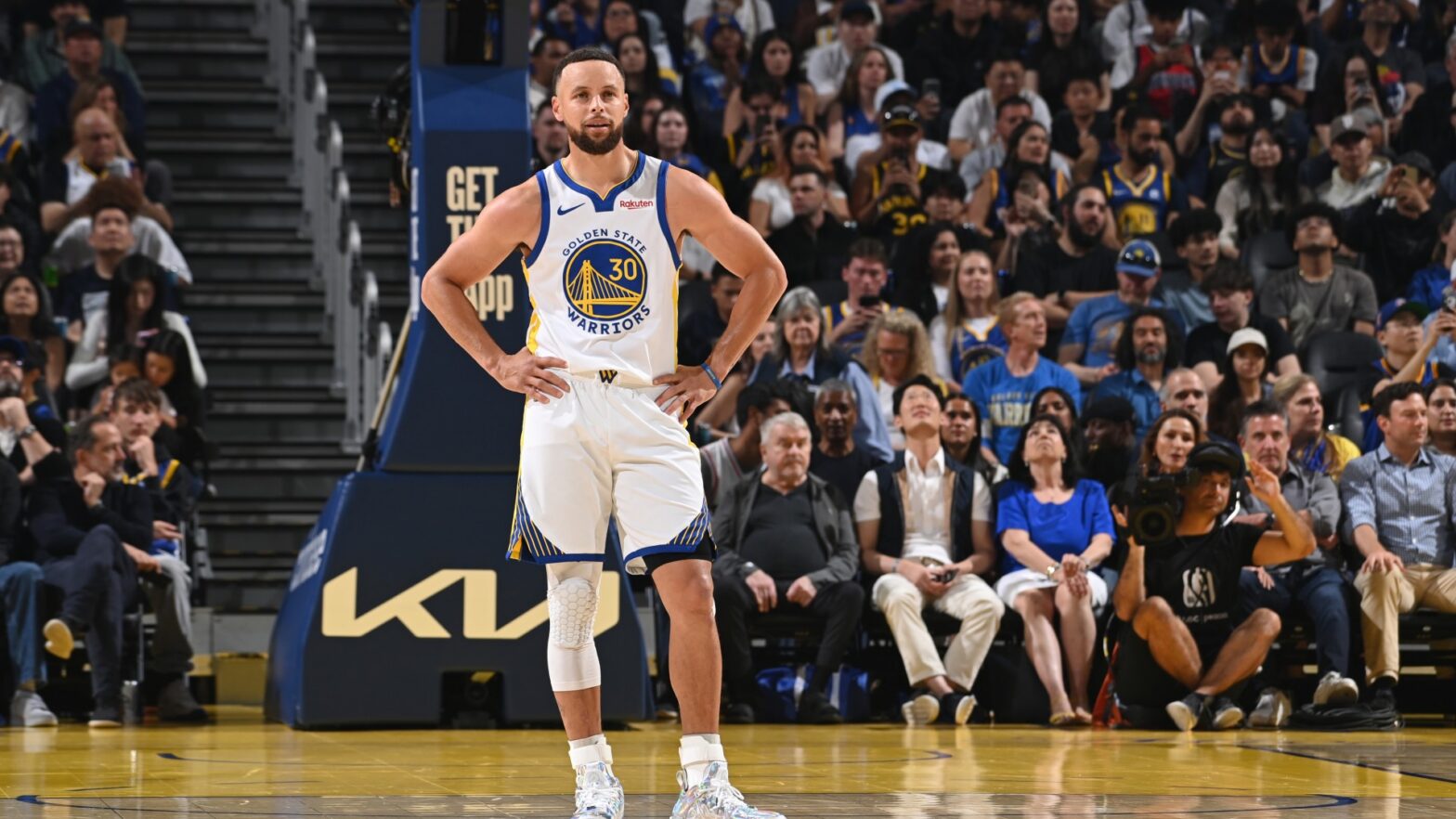 The Athletic: Steph Curry’s return shows why the Warriors can’t give up ...