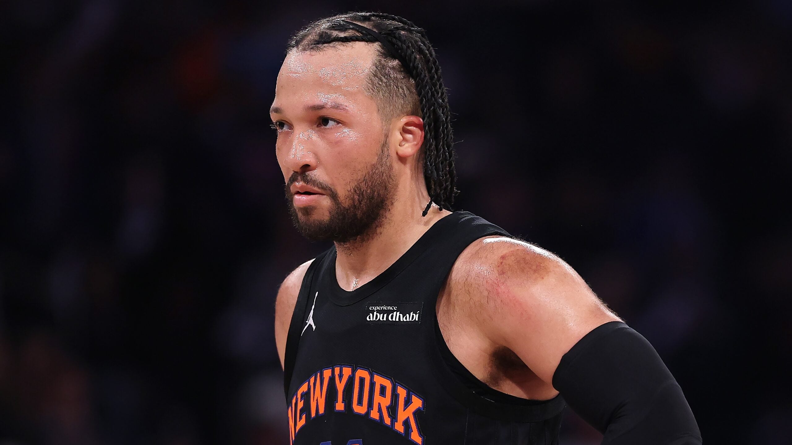 Recap: Knicks, Spurs win to defend home court