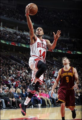 Augustin used to weathering the storm | NBA.com