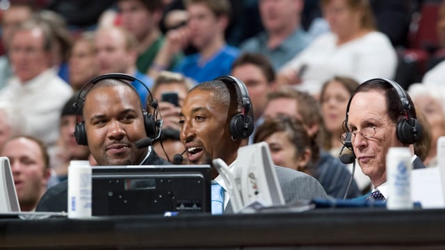Amazing ride continues for Bulls broadcaster Funk | Chicago Bulls