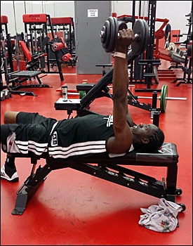 A proven shooter, Bulls' Snell is focusing on defense | NBA.com