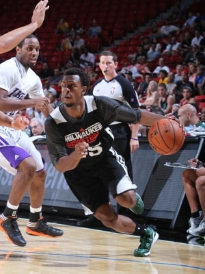 2013-14 Player Preview: Ish Smith | NBA.com